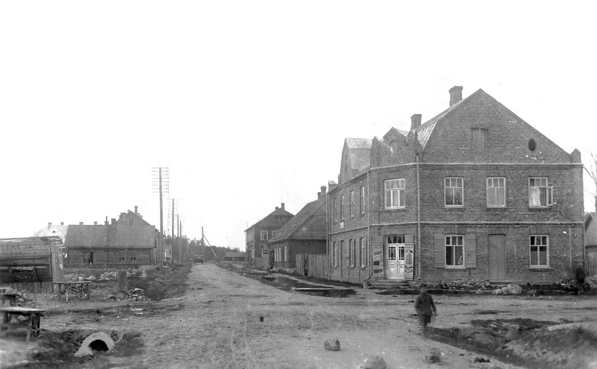 Abrene. Sabiedrisko lietu ministrijas šedevrs - Žurnāls.lv